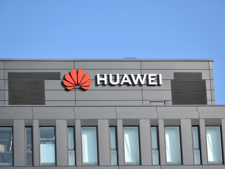 I T Department Issues Look Out Circular For Huawei Indias Ceo